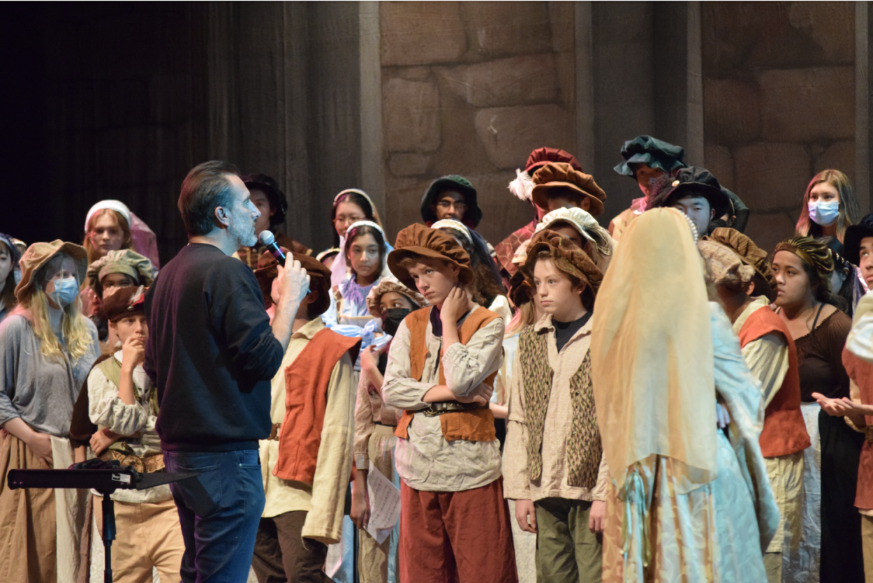 Choirs to perform in 20th annual ‘Madrigal Feaste’ – The Paly Voice