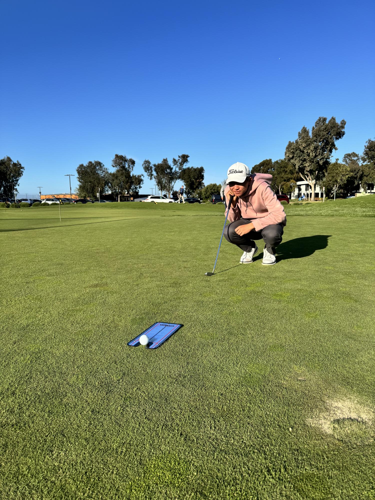 Golf star commits to UC Berkeley – The Paly Voice
