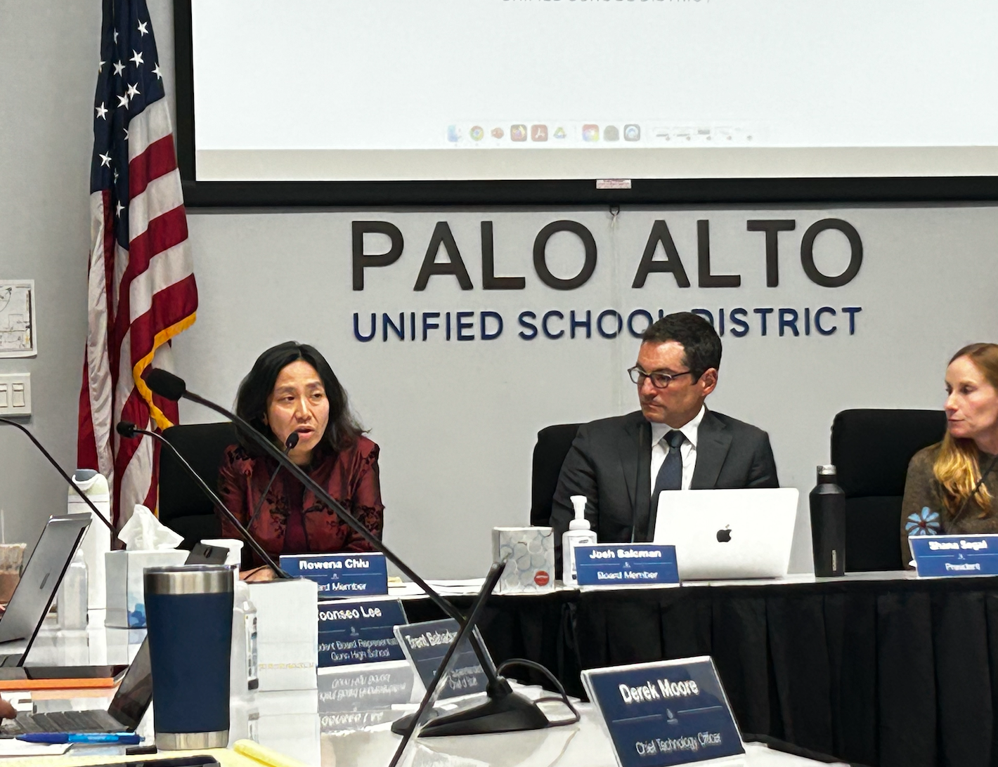 PAUSD board member Rowena Chiu asked to resign – The Paly Voice