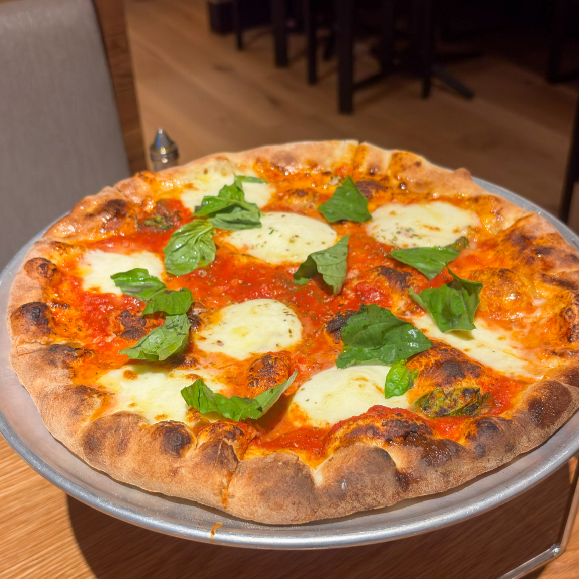 Review: Delarosa brings a taste of Rome – The Paly Voice